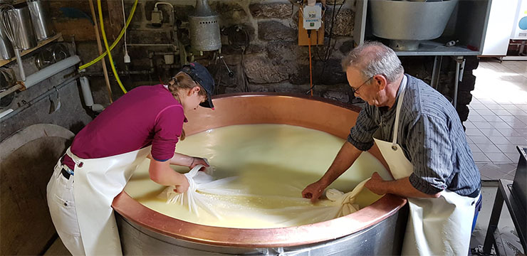 VALDOR | Raclette du Valais AOP | Fabrication